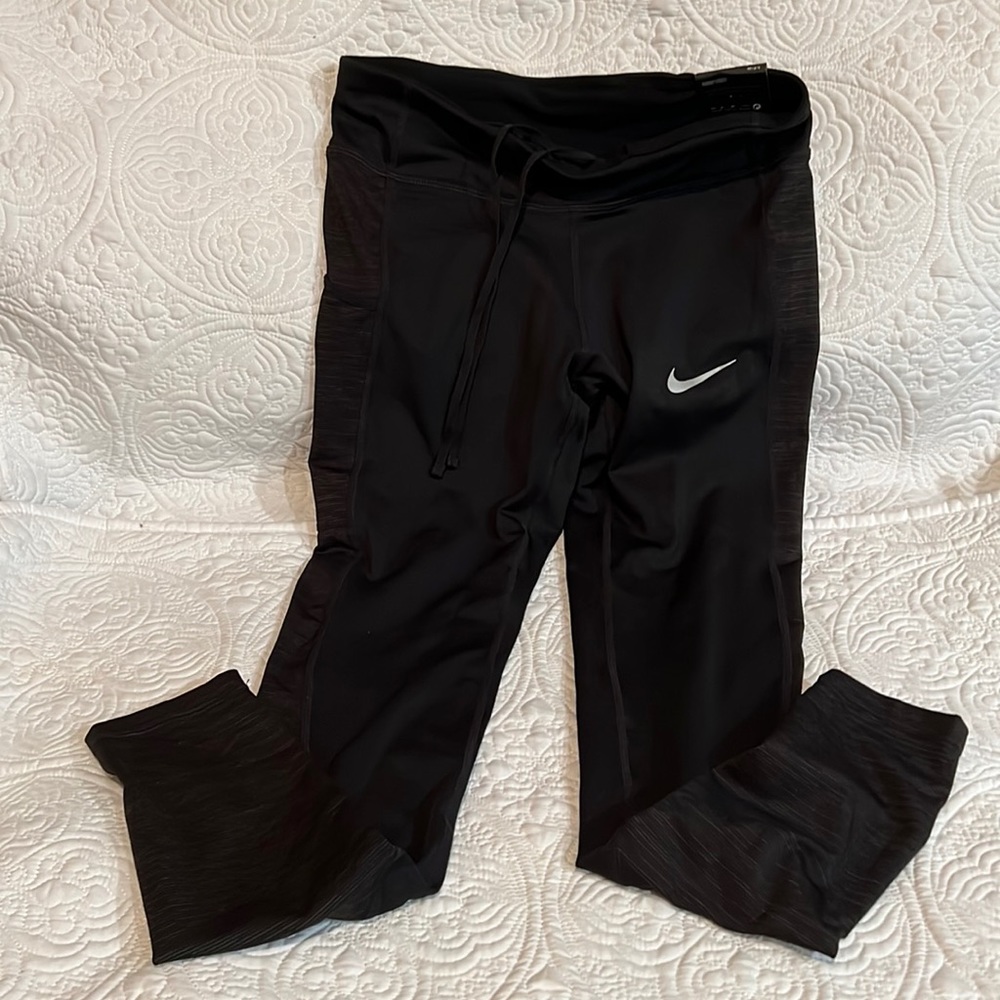 Nike Full Length Tight Fit Leggings, Size Small, Nwt - Gem